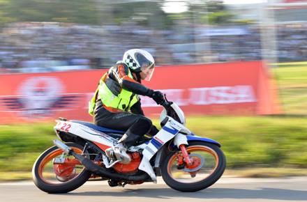 Exciter, Raider so tài tại Vietnam Motor Cub Prix 2015